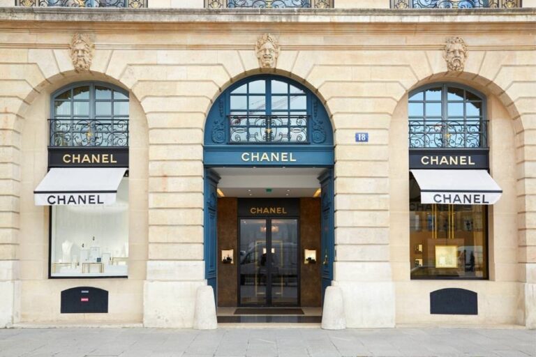 Coco Chanel's Paris - Misadventures with Andi