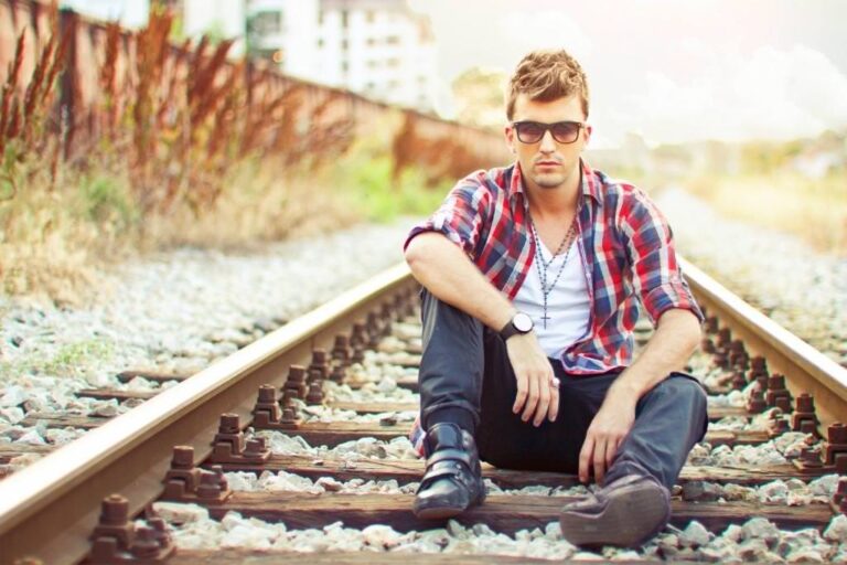 French Men’s Fashion - How To Dress Like A Parisian Man