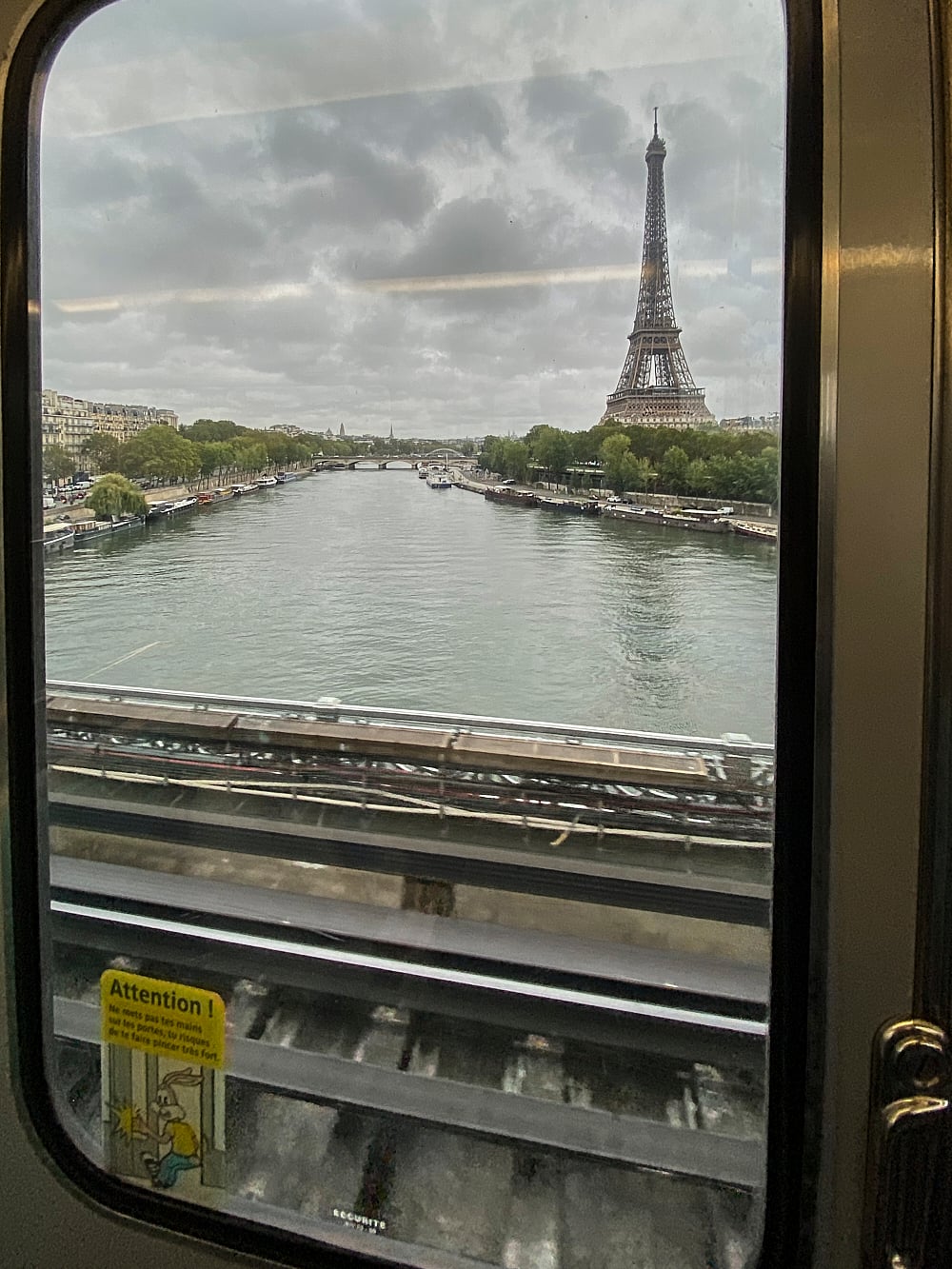 Paris Metro Guide - Misadventures with Andi