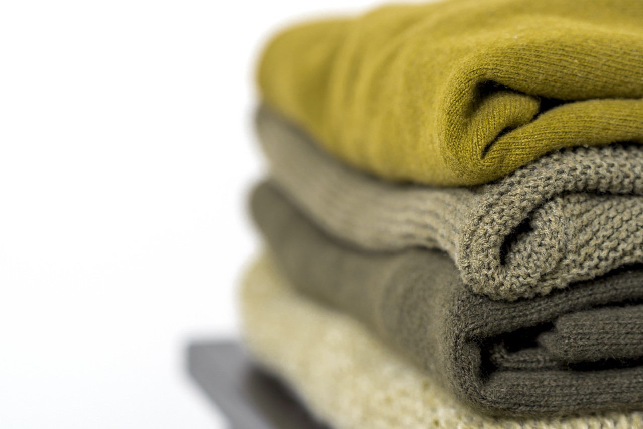 Why Cashmere Sweaters are a Capsule Wardrobe Essential - Misadventures with Andi